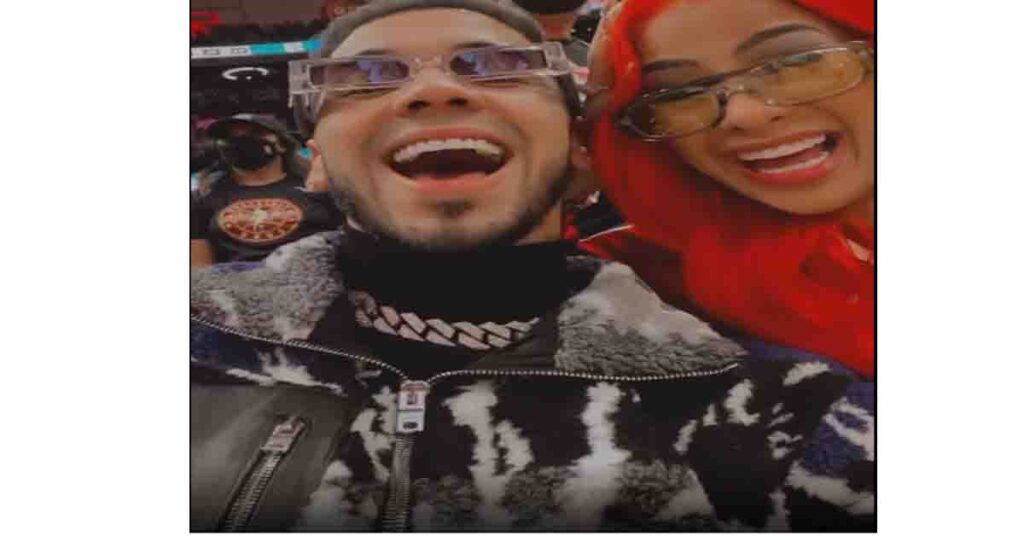 Bad Bunny cataloga vulgar la canción de Anuel y Yailin (VIDEO)