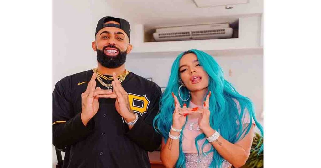 Karol G se aparece de sorpresa en fiesta de Eladio carrion en el ...